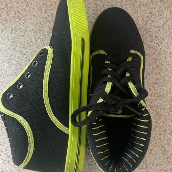 Vlado | Shoes | Spectro 3 Mid Lo | Poshmark